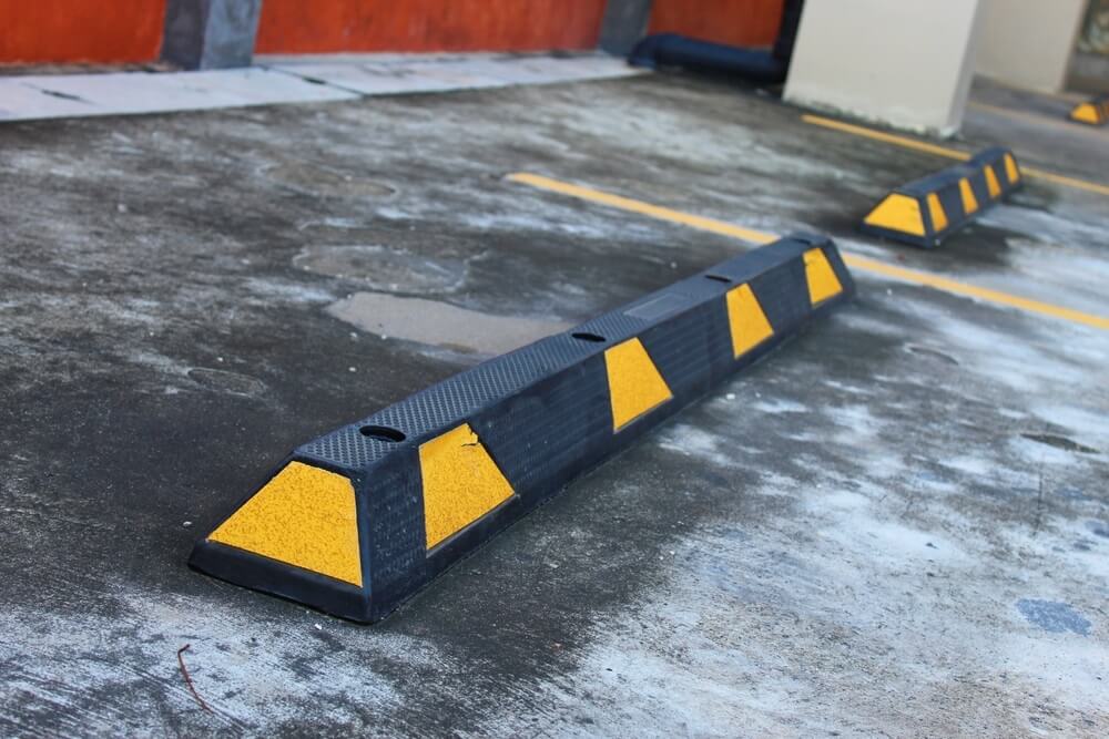 Benarkah Mobil Parkir Mundur Lebih Aman? - SEVA