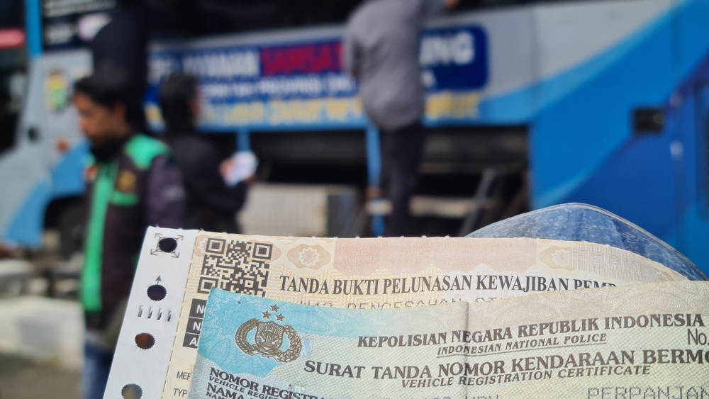 Cegah Kendaraan Bodong, Yuk Bayar Pajak Lewat Aplikasi! - Seva