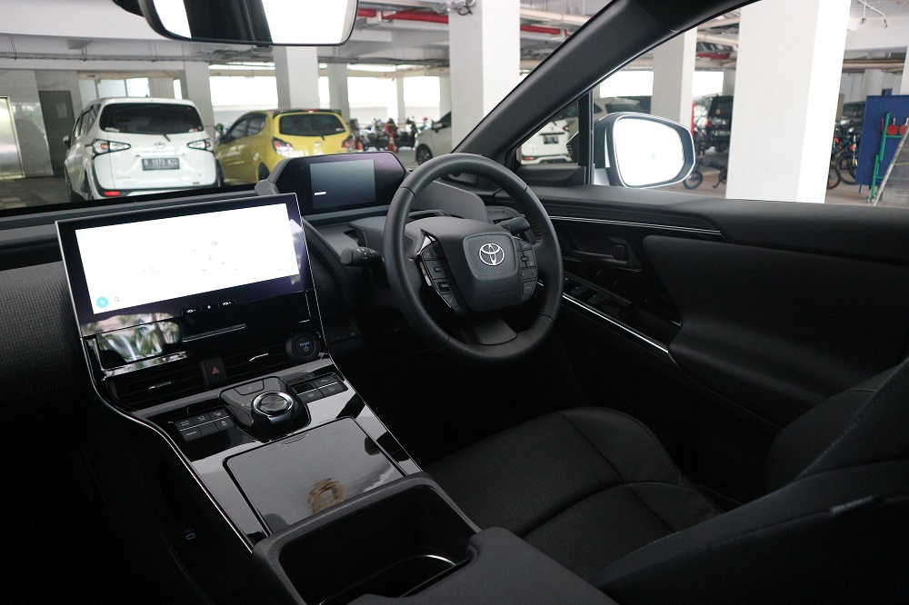 Review Toyota bZ4x, Tampilan Crossover dengan Mesin Full Listrik - SEVA