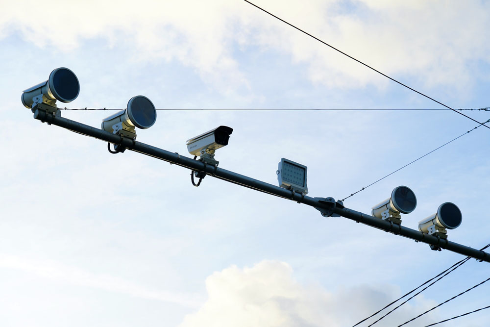 Cara Kerja hingga Perkembangan Sistem E-TLE di Indonesia - SEVA