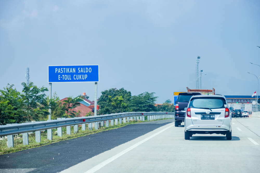 Fungsi Bahu Jalan Tol, Bukan Buat Menyalip dengan Arogan - SEVA