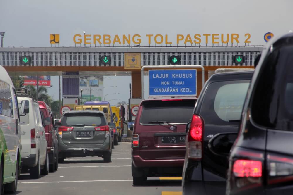 Pilihan Gerbang Tol Terdekat ke Bandung dari Jakarta - SEVA