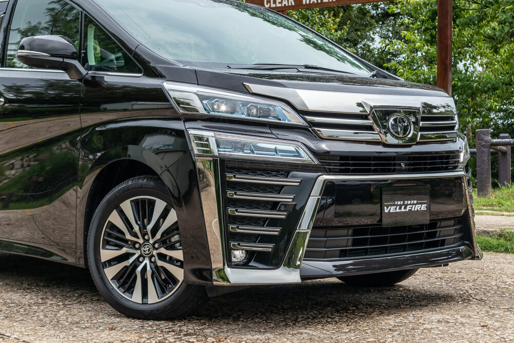 6 MPV Boxy yang Punya Interior Lega