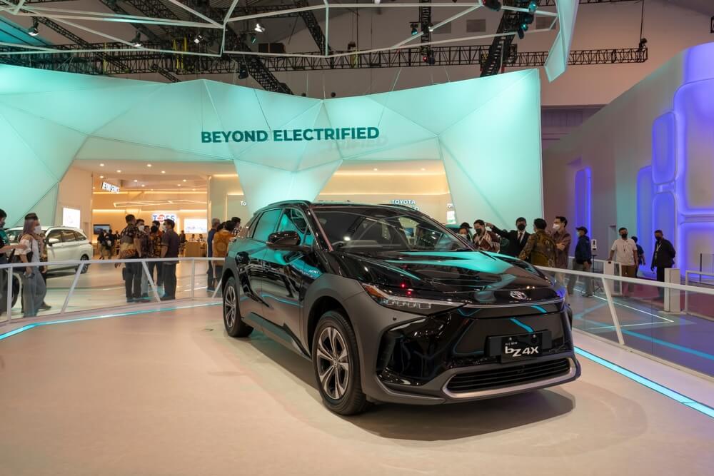 Daftar Mobil Listrik Terlaris, Toyota bZ4X Laku Hingga Ratusan Unit